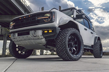2022 Ford Bronco - Fuel SCEPTER - Black | Wheel Pros